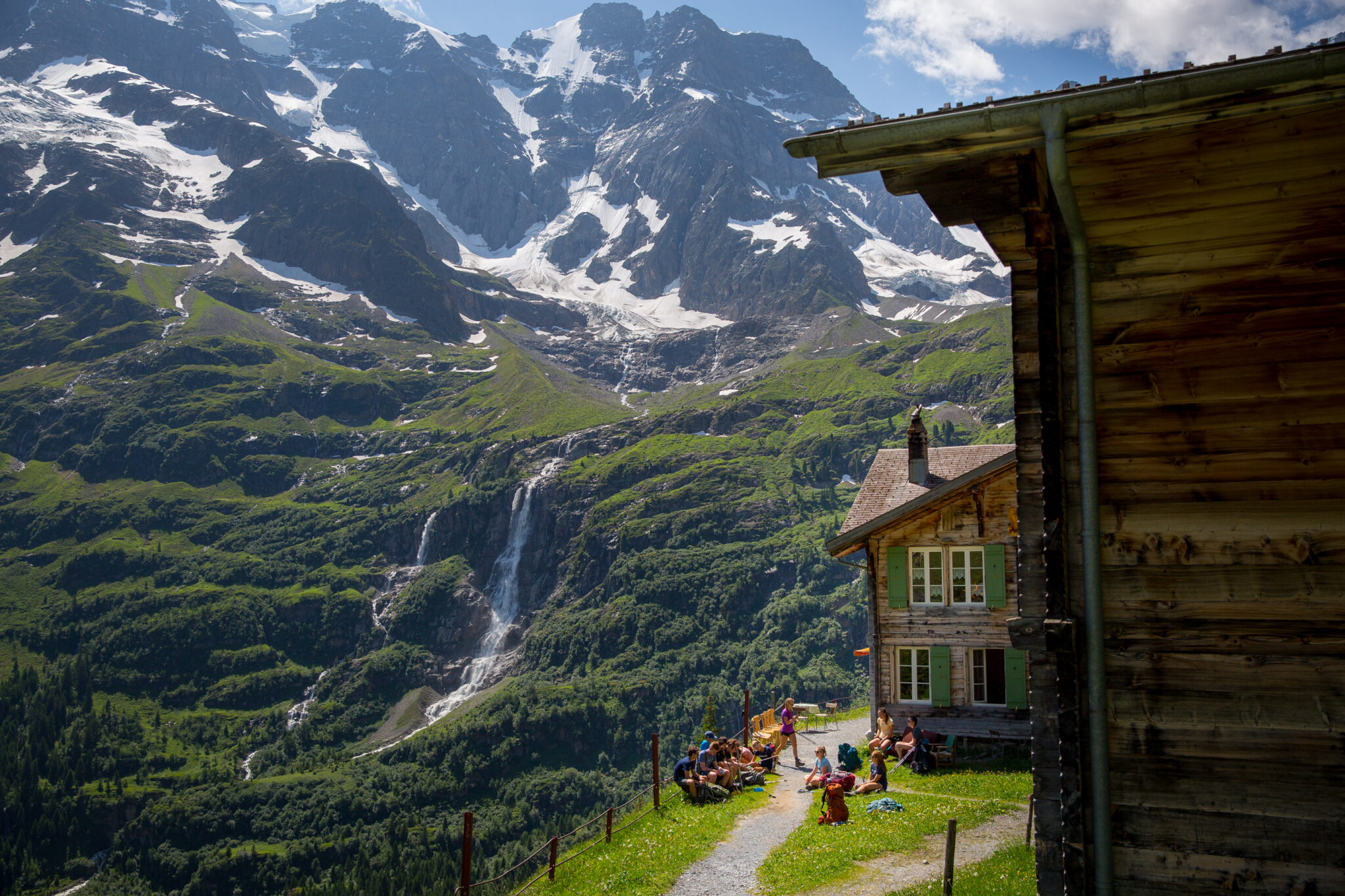 How Does A Professional Photographer Tell A Story? Overland's Luke ...